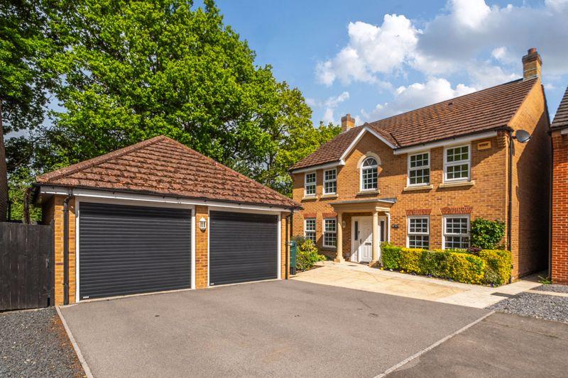 Summerleigh Walk, Stubbington, PO14 4 bed detached house for sale - £ ...
