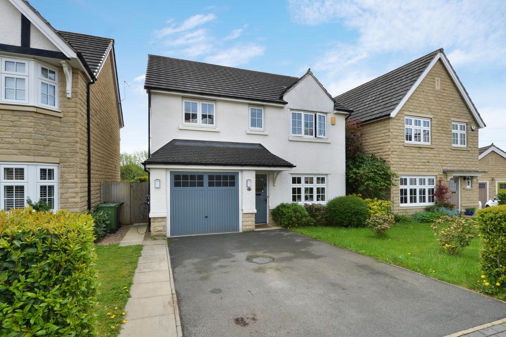 Brodrick Drive, Horsforth LS18 4 bed detached house to rent - £2,000 ...
