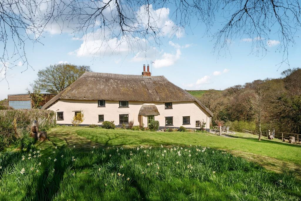 Spreyton, Crediton, Devon, EX17 4 bed detached house for sale - £650,000