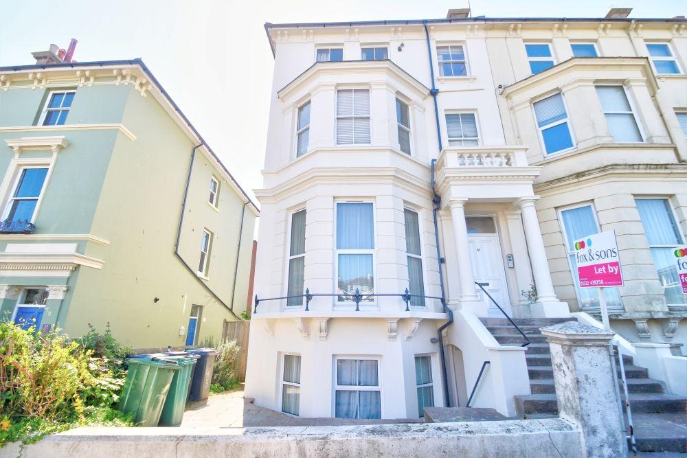Upperton Gardens, Eastbourne BN21 1 bed flat - £155,000