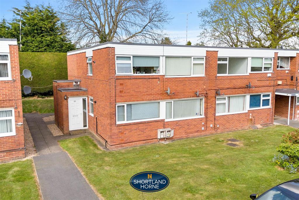 Garrick Close, Coventry CV5 2 bed maisonette for sale - £155,000