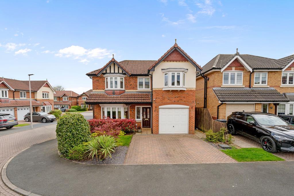 Black Horse Lane, Widnes WA8 4 bed detached house for sale - £400,000