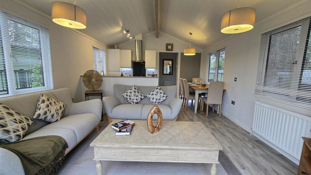 Fallbarrow Holiday Park, Rayrigg... 3 bed mobile home - £329,995