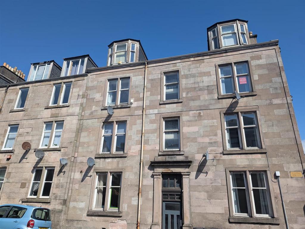 South Street, Greenock PA16 2 bed flat to rent - £595 pcm (£137 pw)