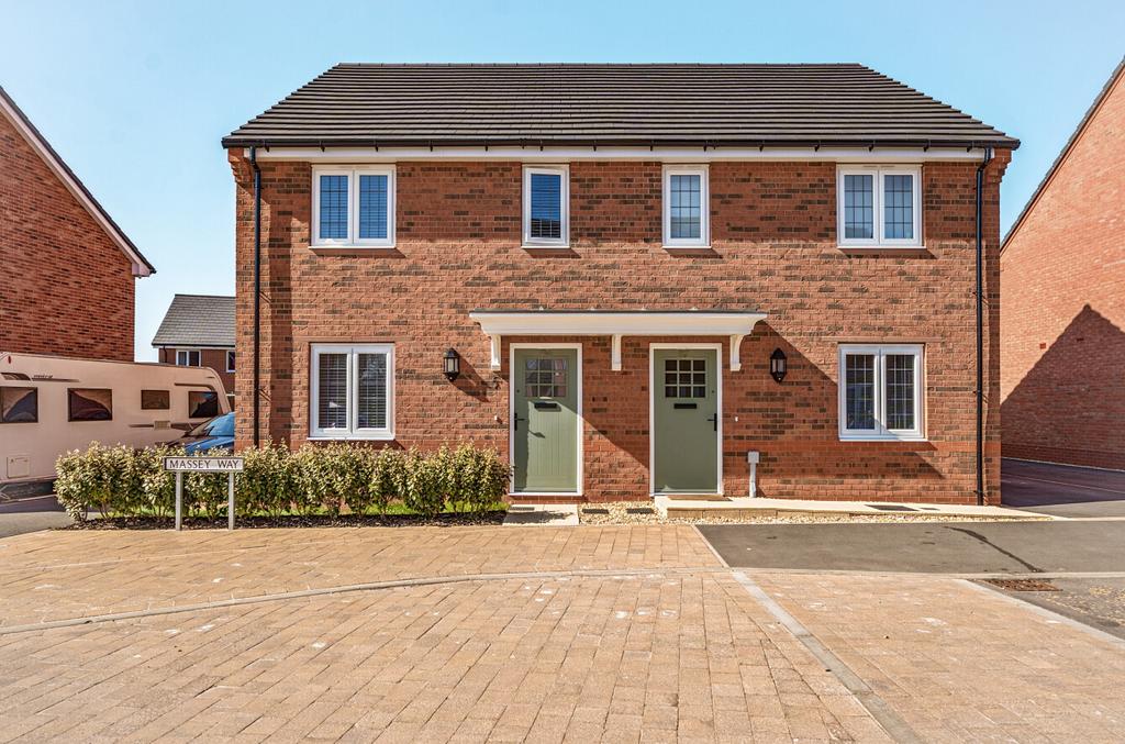 Massey Way, Congleton, CW12 3 bed semi-detached house - £82,250