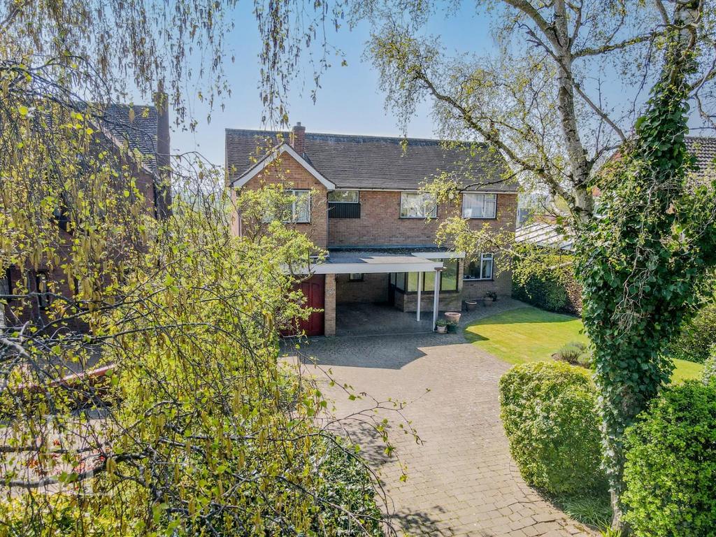 Selby Lane, Keyworth, Nottingham 4 bed house - £625,000