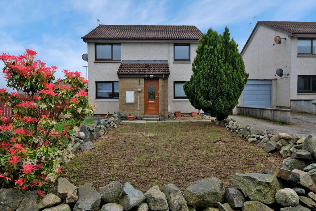 Gordon Place, Inverurie, AB51 2 bed flat - £790 pcm (£182 pw)