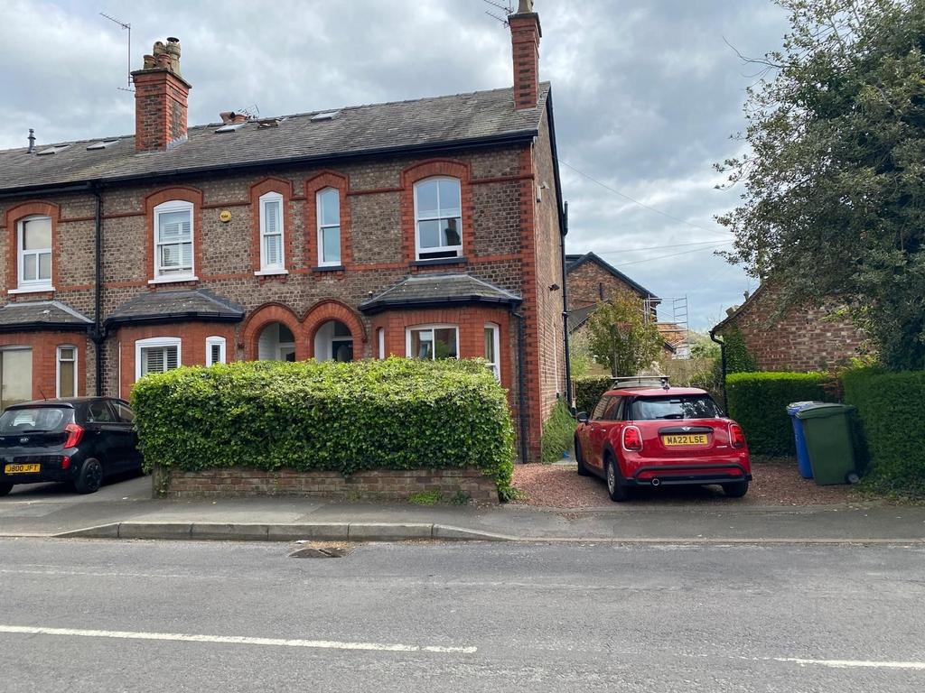 Park Road, Hale, WA15 9LR 2 bed end of terrace house for sale - £585,000