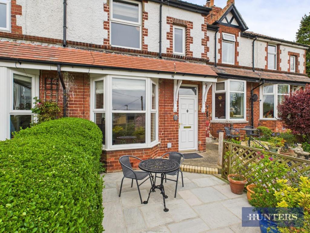Mount View, Muston, Filey 3 bed terraced house - £210,000