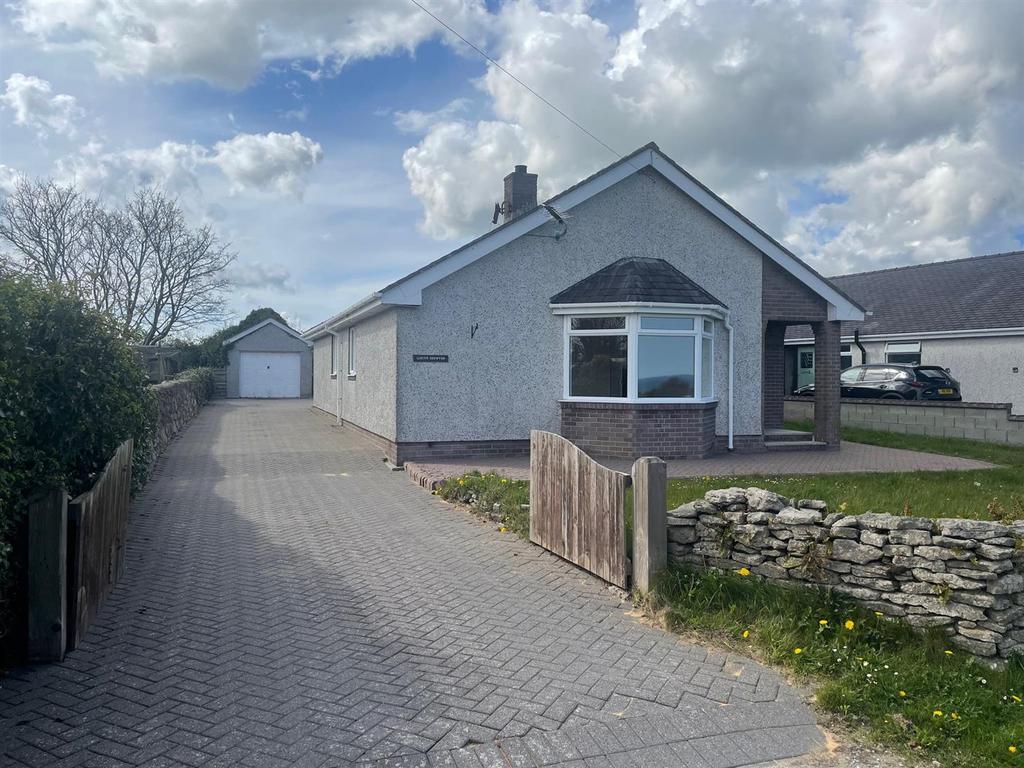 Marianglas 3 bed detached bungalow for sale - £375,000