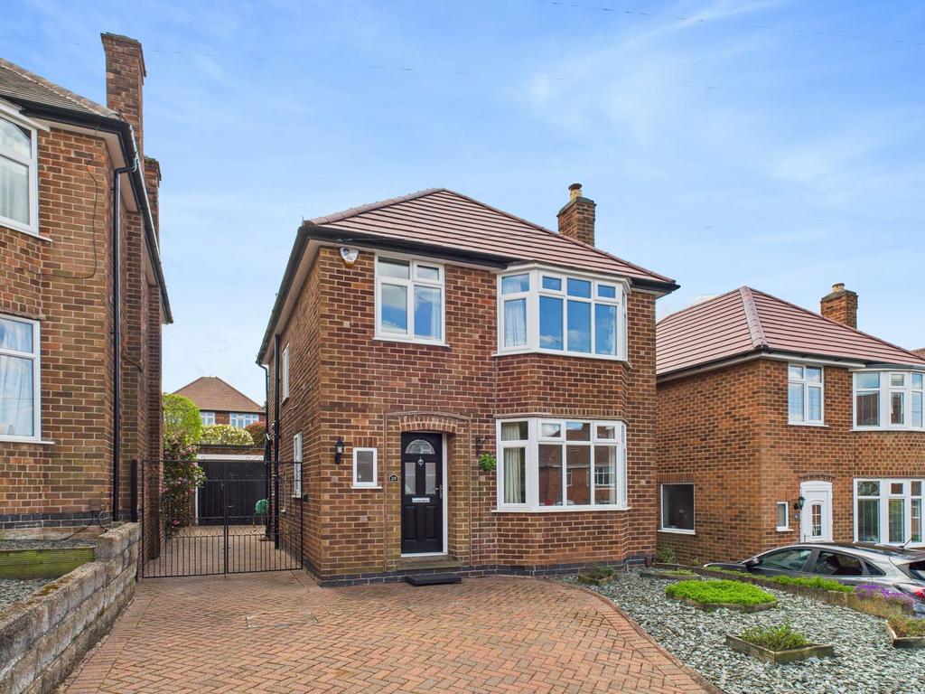 Barden Road, Nottingham NG3 3 bed detached house for sale - £340,000