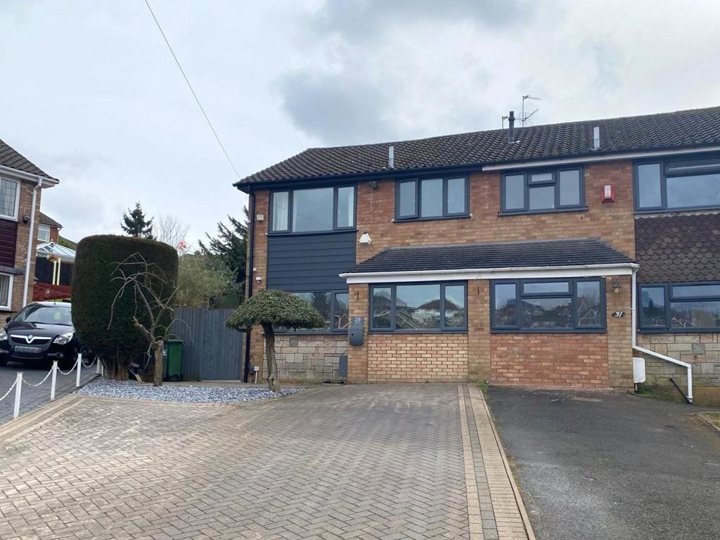 Gregory Drive, Dudley DY1 3 bed semi-detached house for sale - £299,950