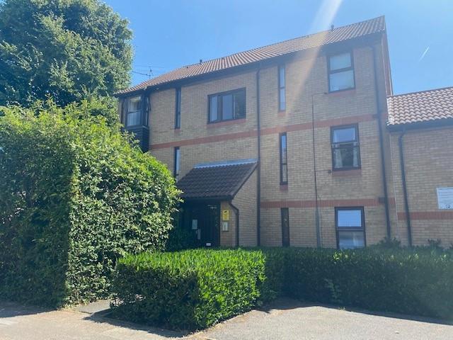 Shinners Close, SE25 1 bed flat to rent - £1,150 pcm (£265 pw)