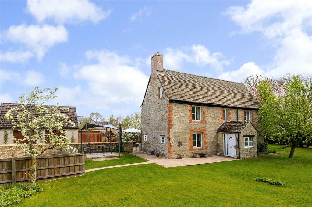Hannington Wick, Swindon, Wiltshire, SN6 6 bed detached house for sale ...