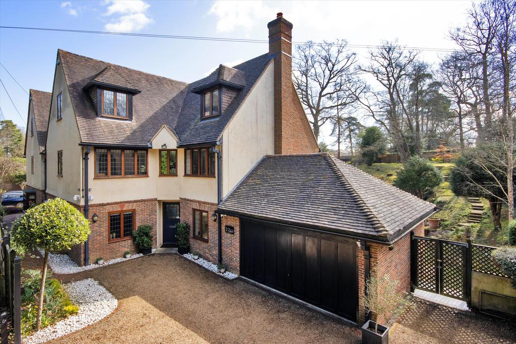 The Bennetts, Culverden Down... 5 bed detached house - £1,595,000