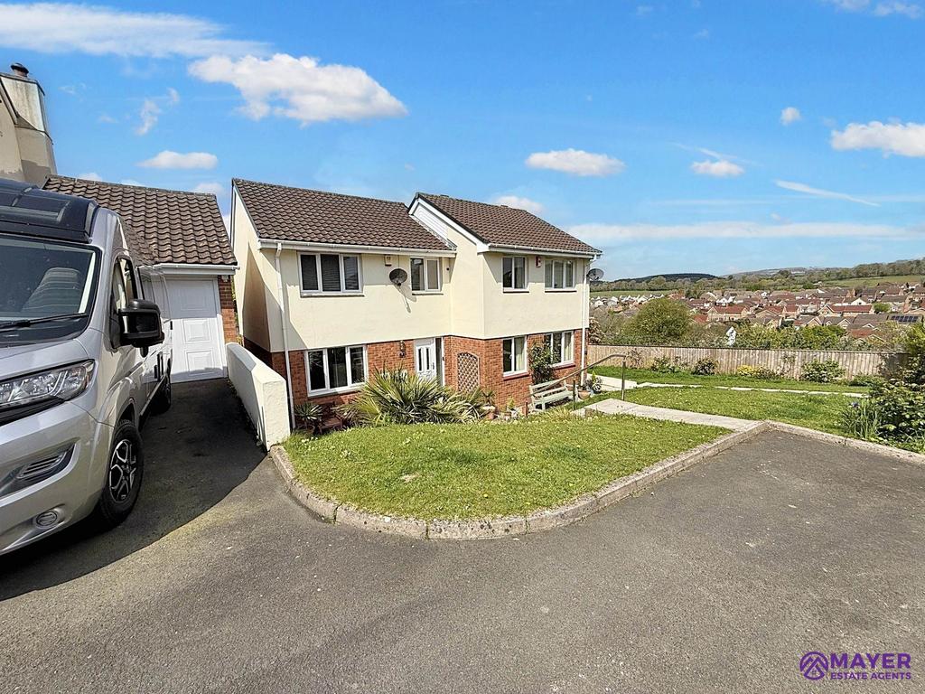 Greenwood Park Close, Plymouth PL7 3 bed semi-detached house - £315,000