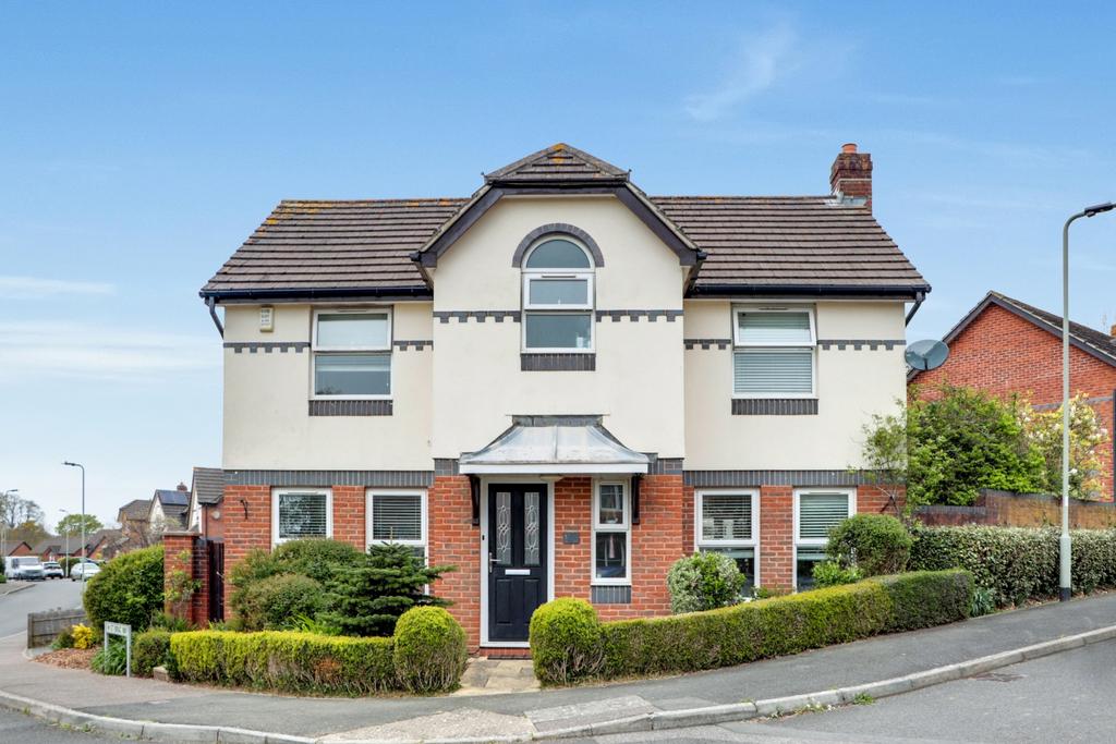 Old Bystock Drive, Exmouth, EX8 5RB 4 bed detached house - £525,000