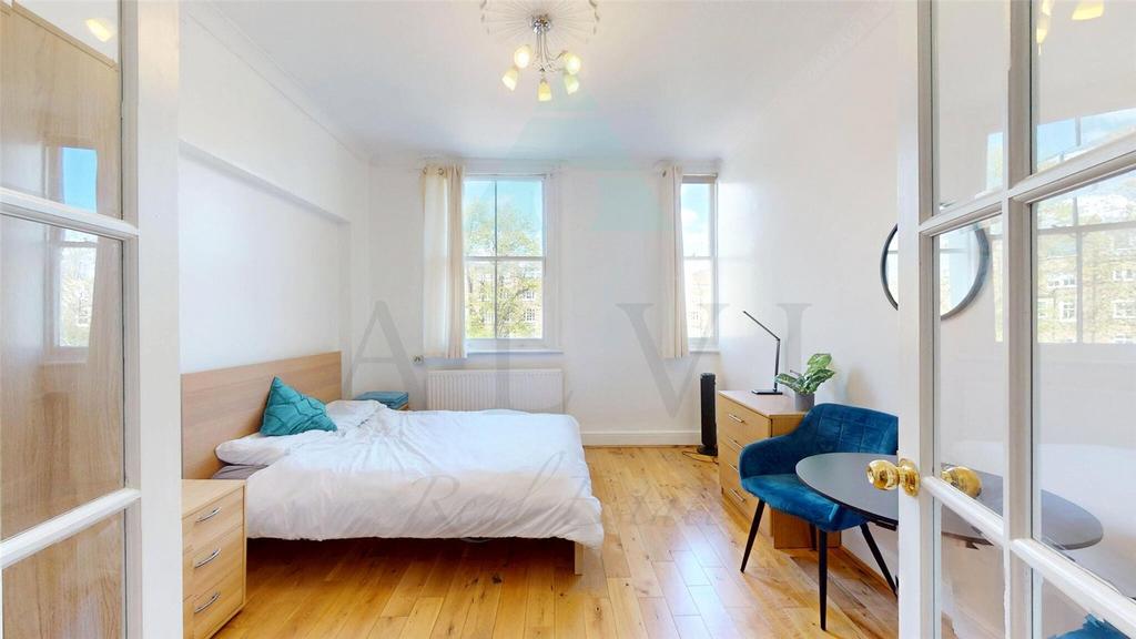 Cromwell Road, London SW5 3 bed apartment to rent - £4,500 pcm (£1,038 pw)