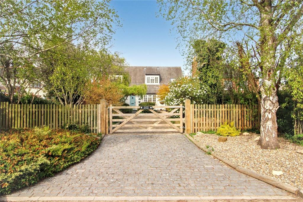 Threadneedle Street, Bergh Apton... 3 bed detached house for sale - £ ...