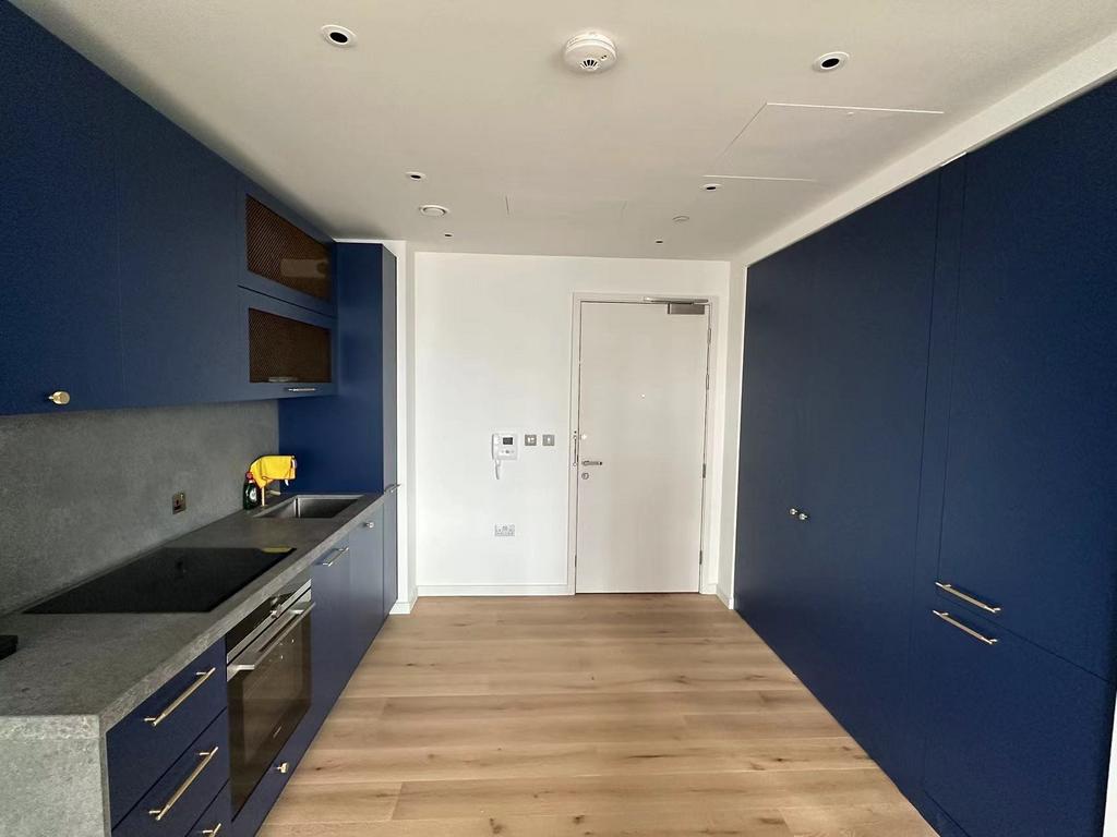 Goodluck Hope G 1 bed flat to rent - £2,101 pcm (£485 pw)