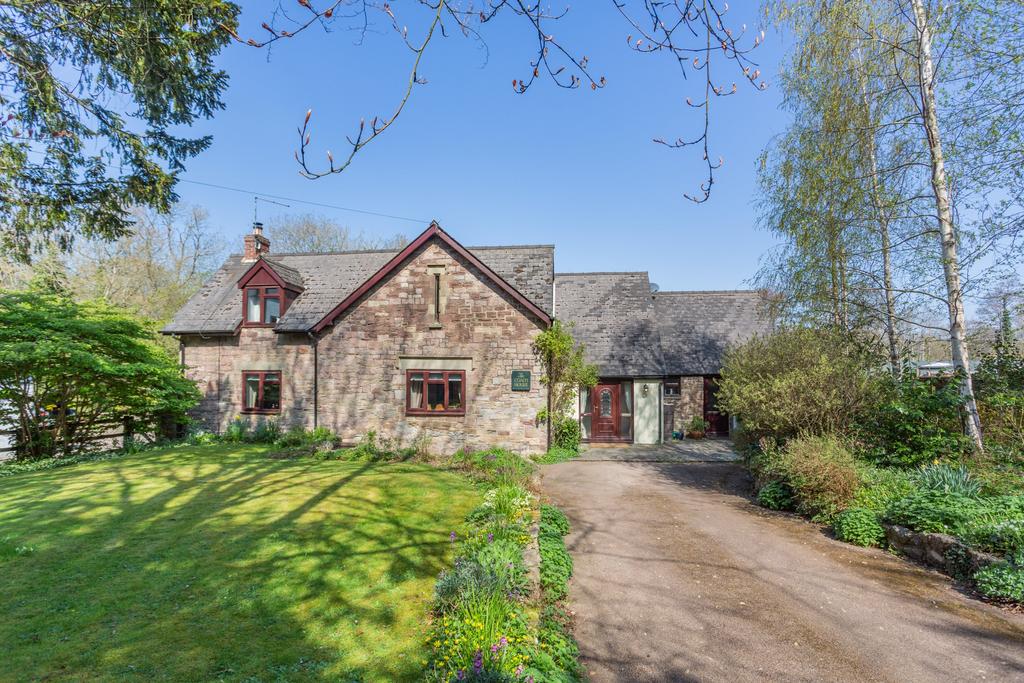 Mitchel Troy, Monmouth 4 bed detached house for sale - £625,000