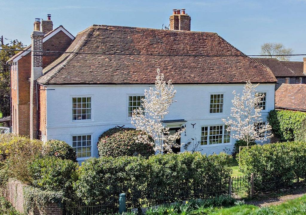 Cottenden Road, Stonegate, Wadhurst... 5 bed detached house for sale ...