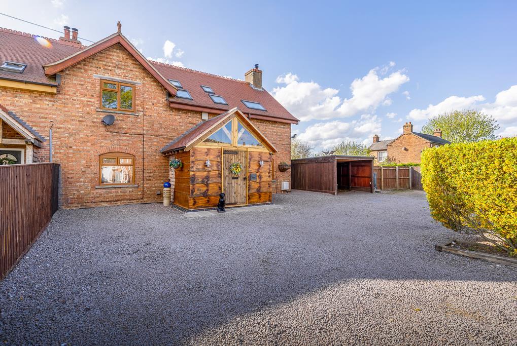 Mill Drove South, Cowbit, Spalding 5 bed semi-detached house for sale ...