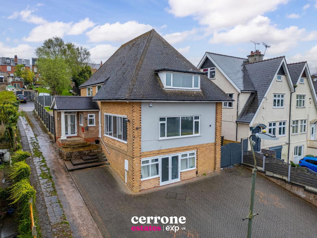 Bromfield Road, Redditch B97 4 bed detached house for sale - £450,000