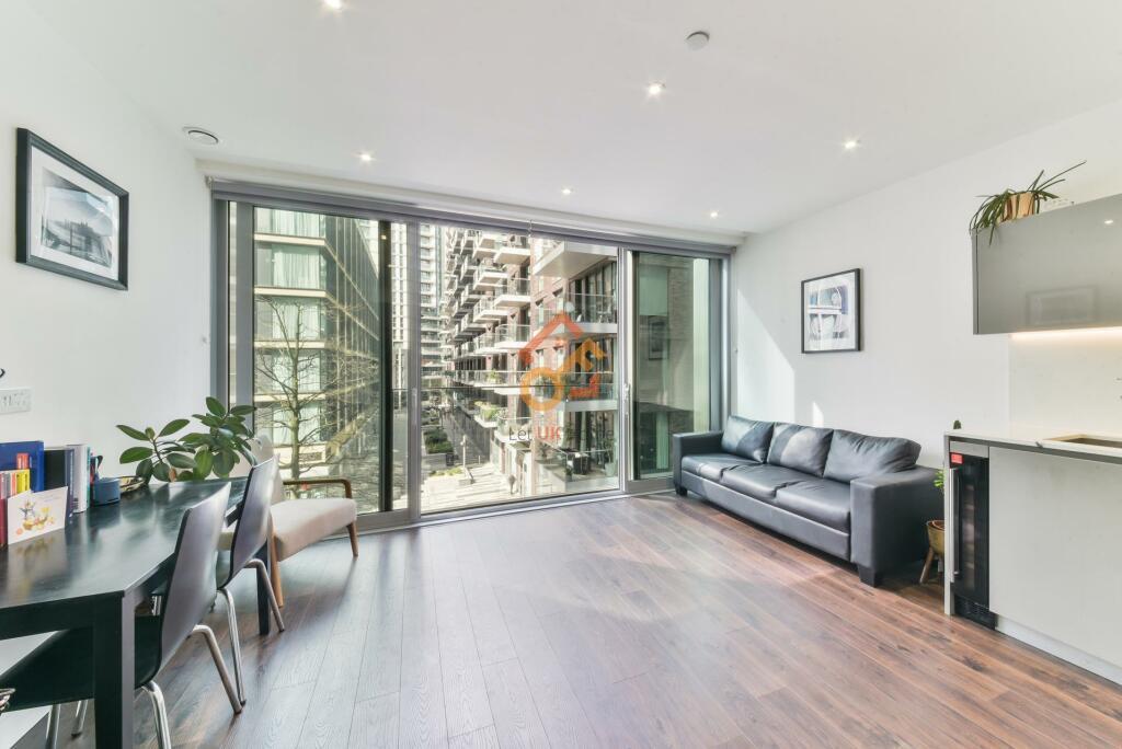 Neroli House, 14 Piazza Walk, London, E1 Studio - £2,750 pcm (£635 pw)