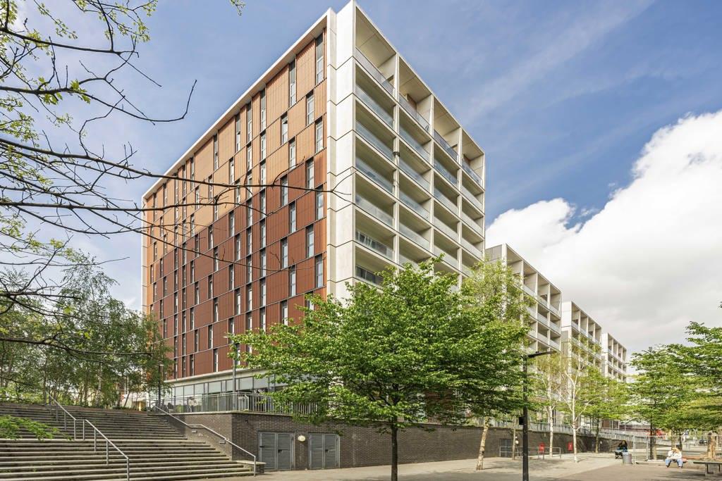 Dalston Square, London, E8 2 bed apartment - £575,000