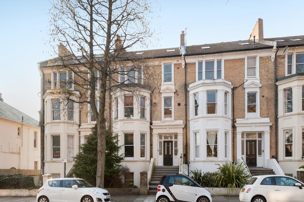 Denmark Villas, Hove 2 bed apartment for sale - £385,000