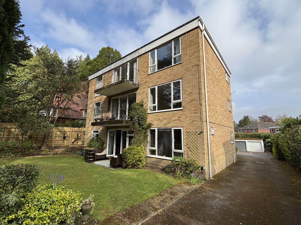 Flat 1, Stanley Court, 3 Brunstead... 1 bed flat - £82,000