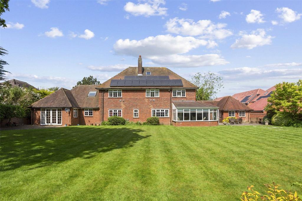 Maidenhead Road, Windsor, Berkshire, SL4 7 bed detached house for sale ...