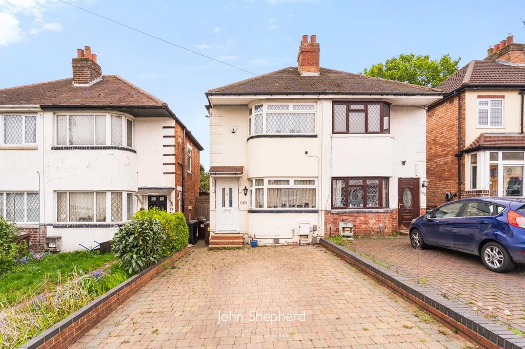 Castle Lane, Solihull, West Midlands... 2 bed semi-detached house - £ ...