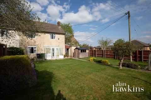 Houses for sale in Royal Wootton Bassett | OnTheMarket