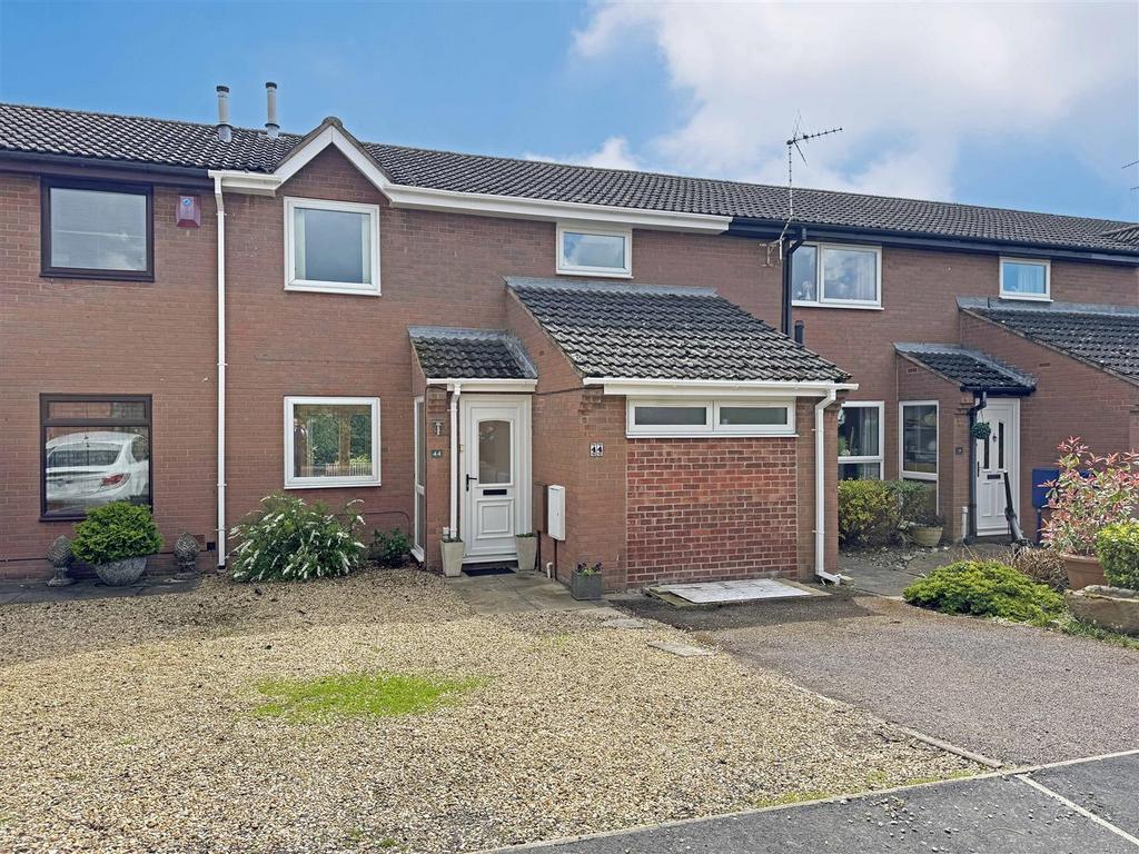 Redcot Gardens, Stamford 3 bed terraced house for sale - £275,000