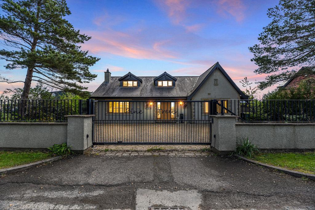 Lea Lane, Lea Town, PR4 5 bed detached house for sale - £650,000