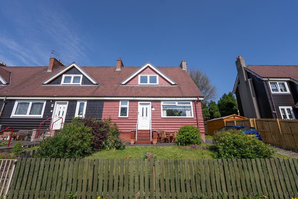 Woodside Drive, Calderbank, ML6 3 bed terraced house - £119,995