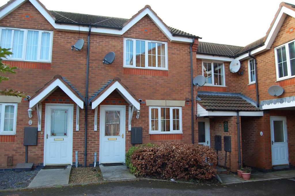 Timken Way, Daventry... 2 bed terraced house to rent - £950 pcm (£219 pw)