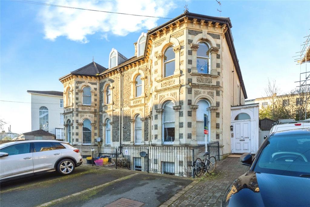 Belgrave Road, Bristol, BS8 1 bed apartment - £1,300 pcm (£300 pw)