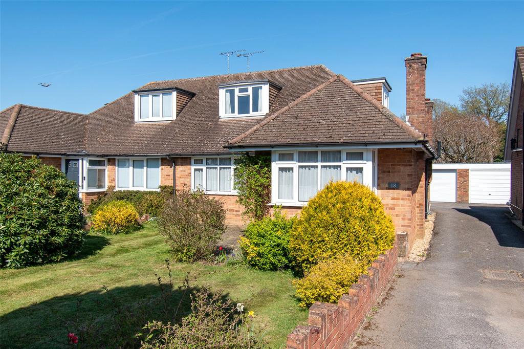 Ringway Road, Park Street, St.... 4 bed bungalow for sale - £675,000
