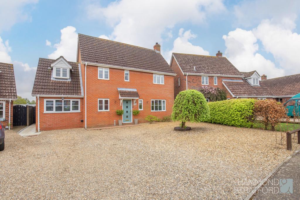 Pound Close, Banham 4 bed detached house for sale - £400,000