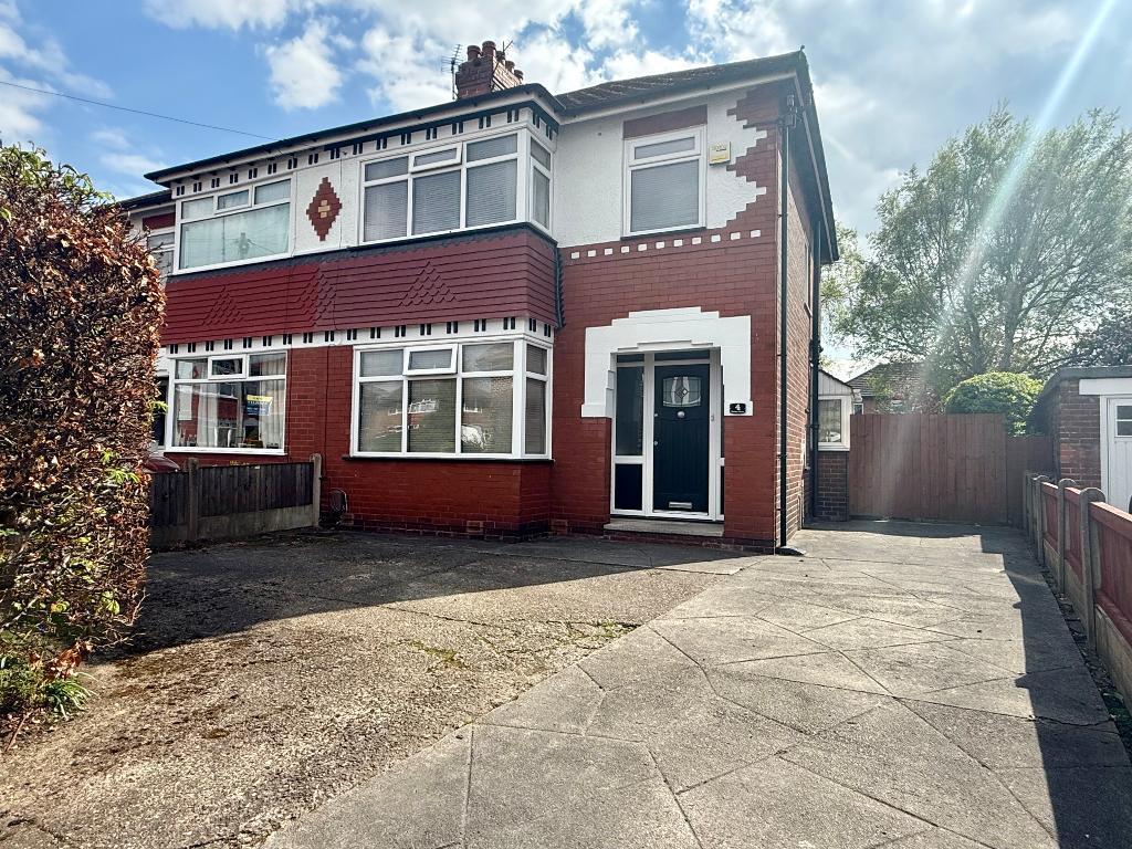 Offerton, Stockport SK2 3 bed semi-detached house for sale - £350,000