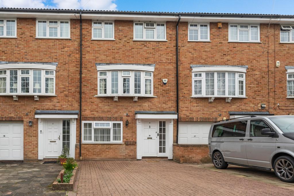 York Road, Sutton SM2 4 bed terraced house for sale - £625,000