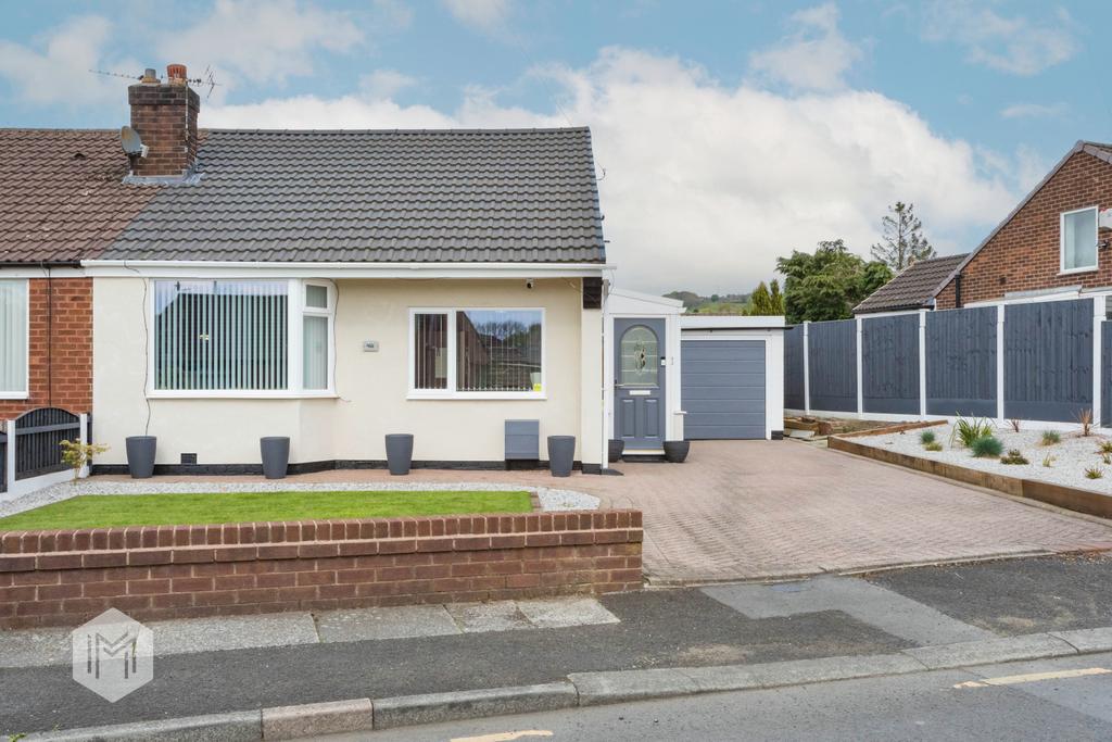 Lea Gate Close, Harwood, Bolton, BL2 4AB 2 bed bungalow for sale - £280,000
