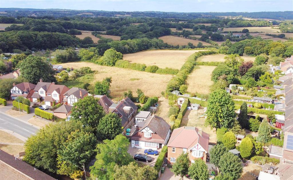 Ninfield Road, Bexhill-On-Sea 4 bed detached house - £465,000