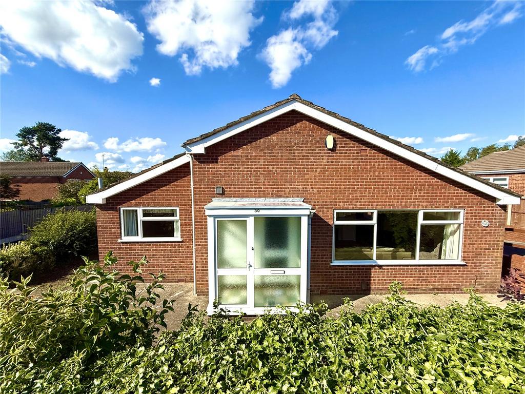 Haddon Road, Ravenshead, Nottingham... 3 bed bungalow - £340,000