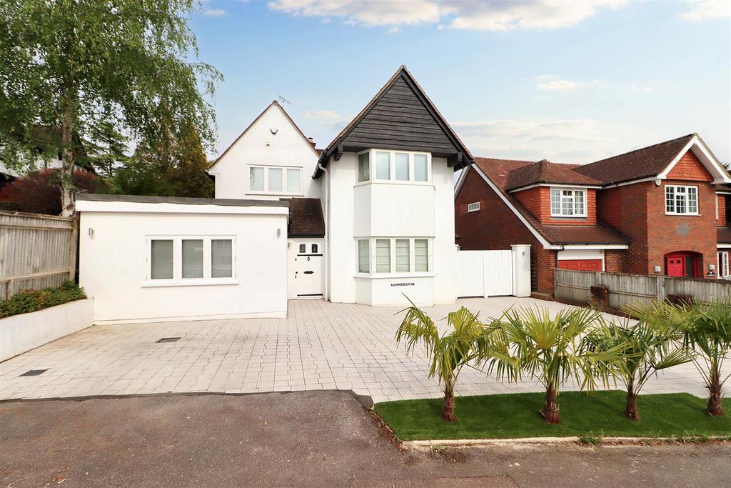 Green Lane, Stanmore 4 bed detached house for sale - £1,895,000