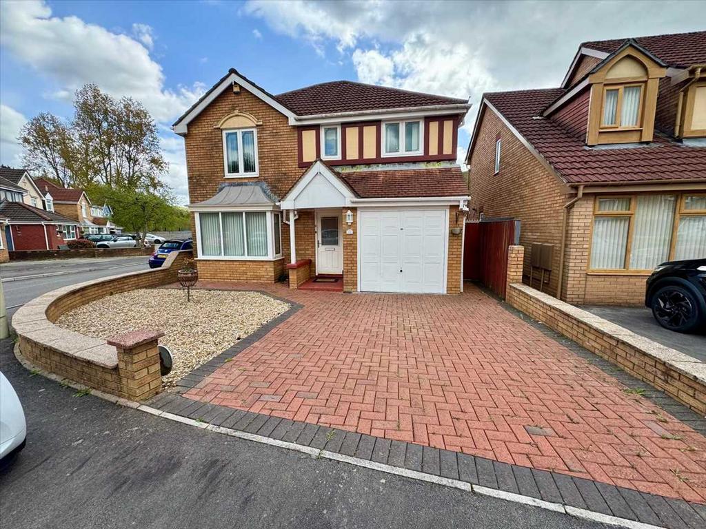 Tonypandy CF40 4 bed detached house - £274,995