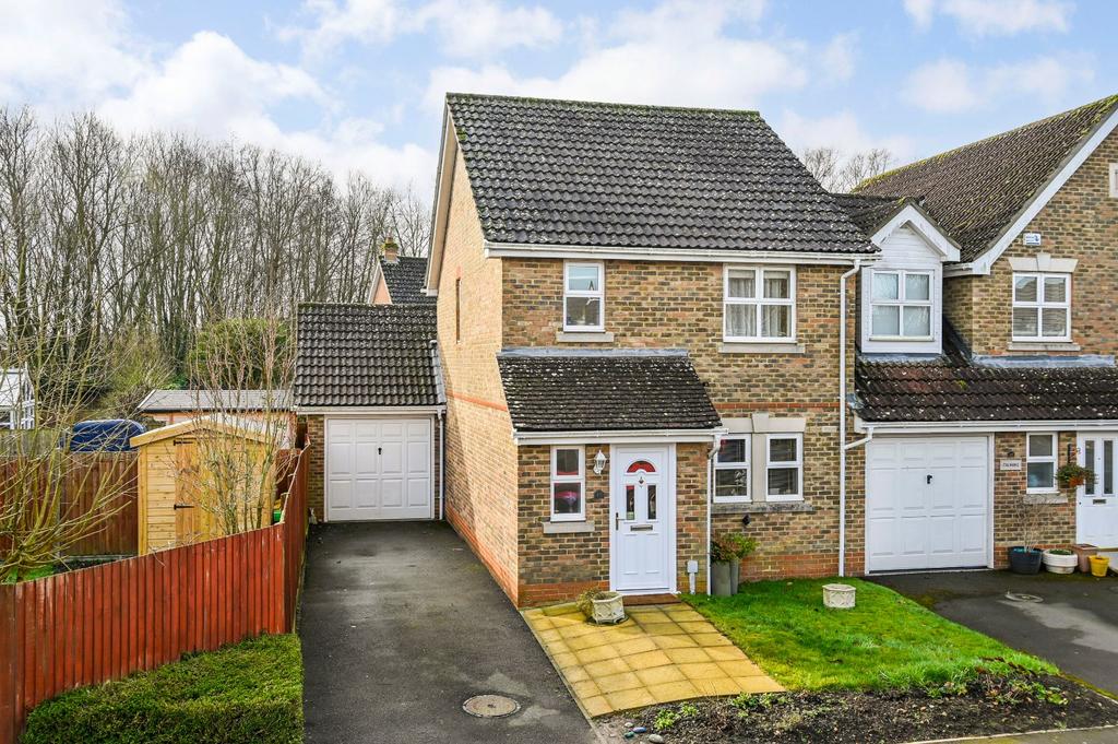 Christopher Bushell Way, Kennington... 3 bed semi-detached house for ...